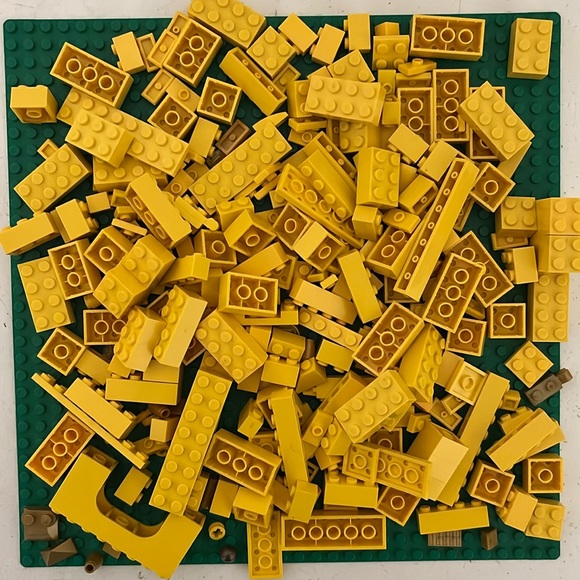 Lego | Toys | Yellow Gold Lego Bricks Various Sizes Shapes 1 Ounces 27 ...